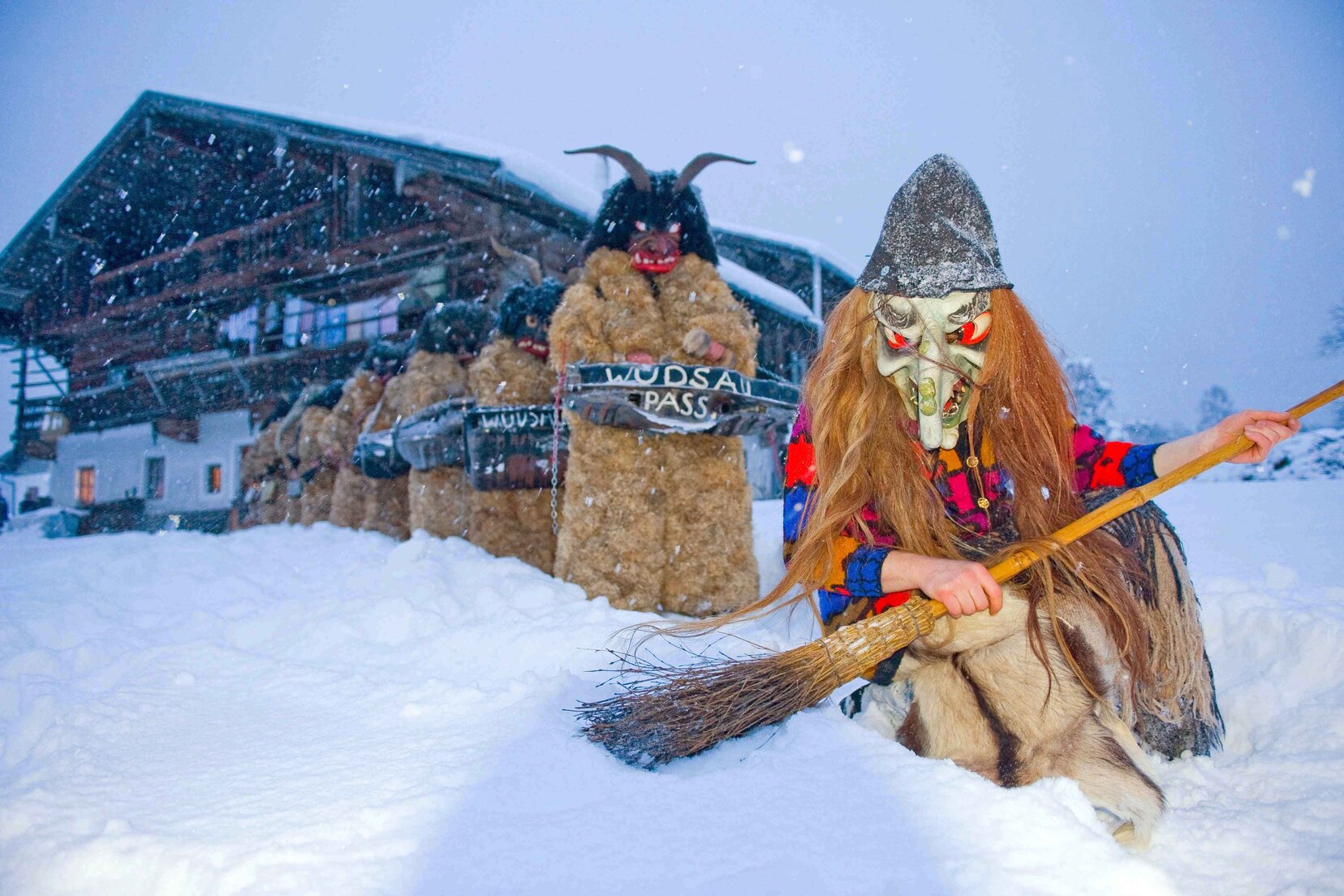 Berchtln, Percht und Krampusse in Tirol | Alpbachtal
