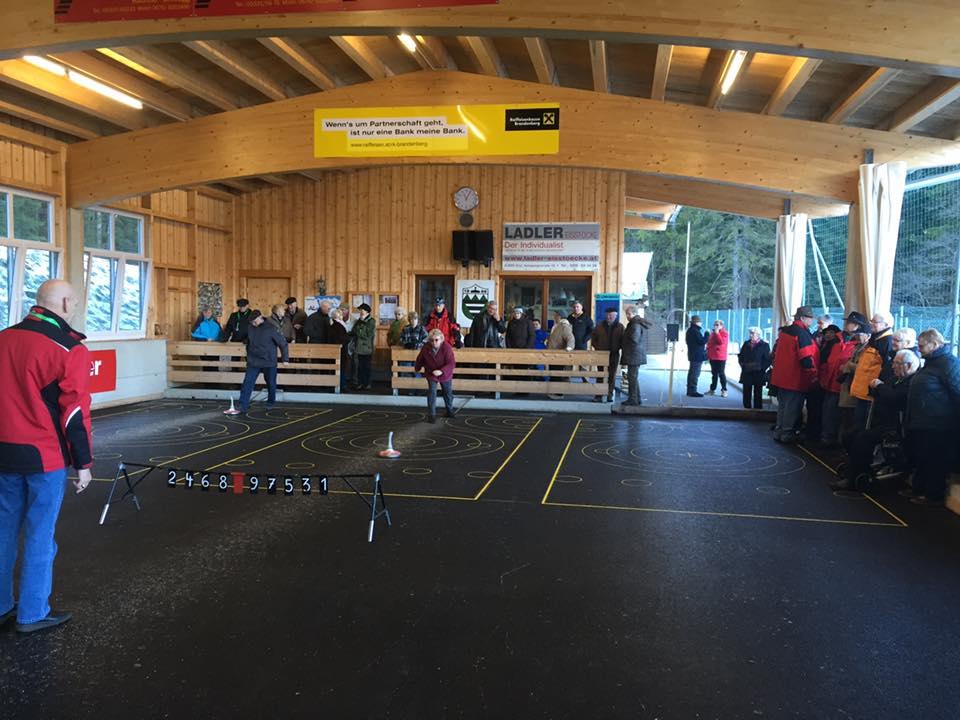 Asphalt / ice curling rink in Brandenberg | Alpbachtal